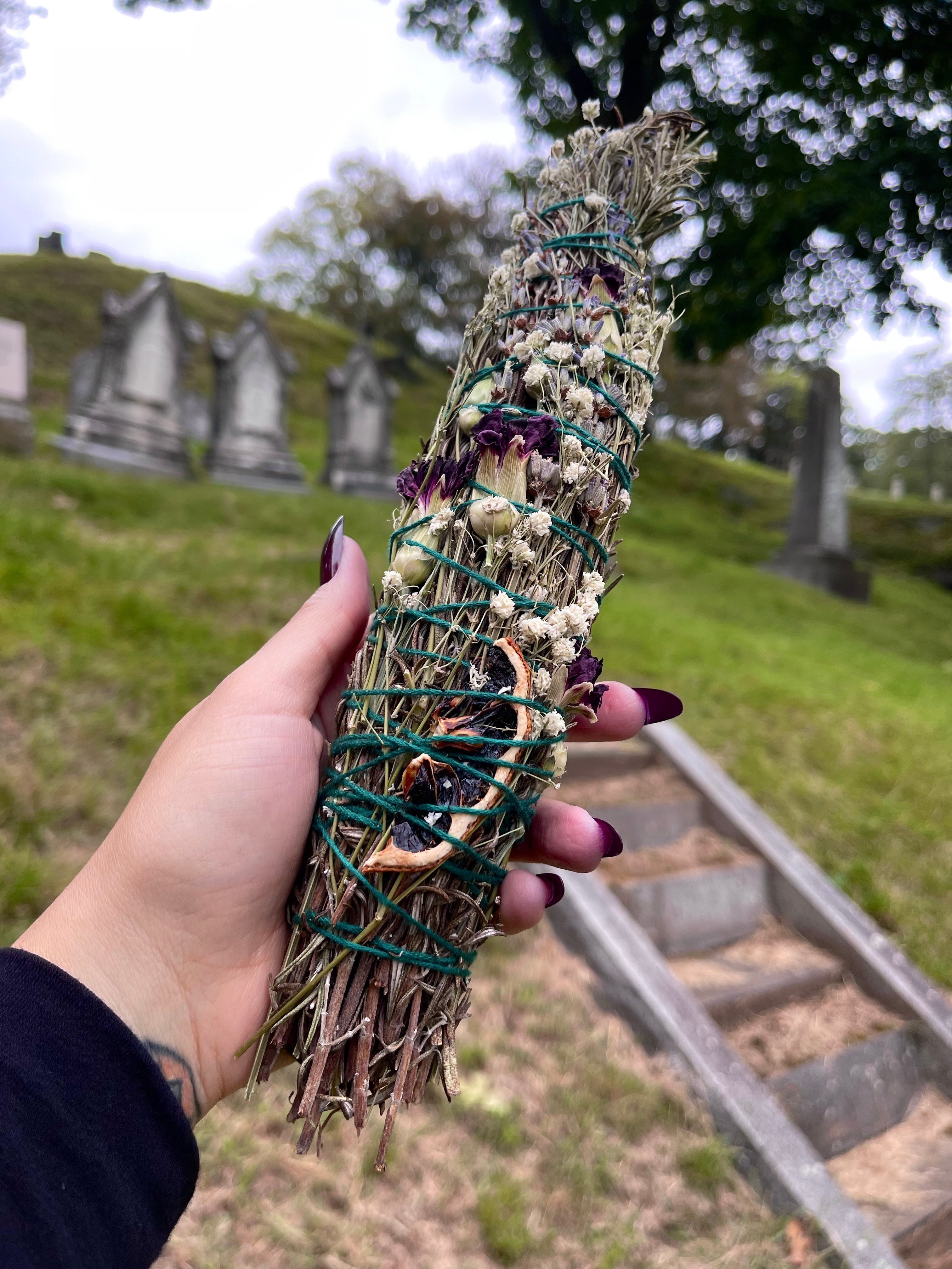 Spellwork & Ritual Tools – ComaVVitch